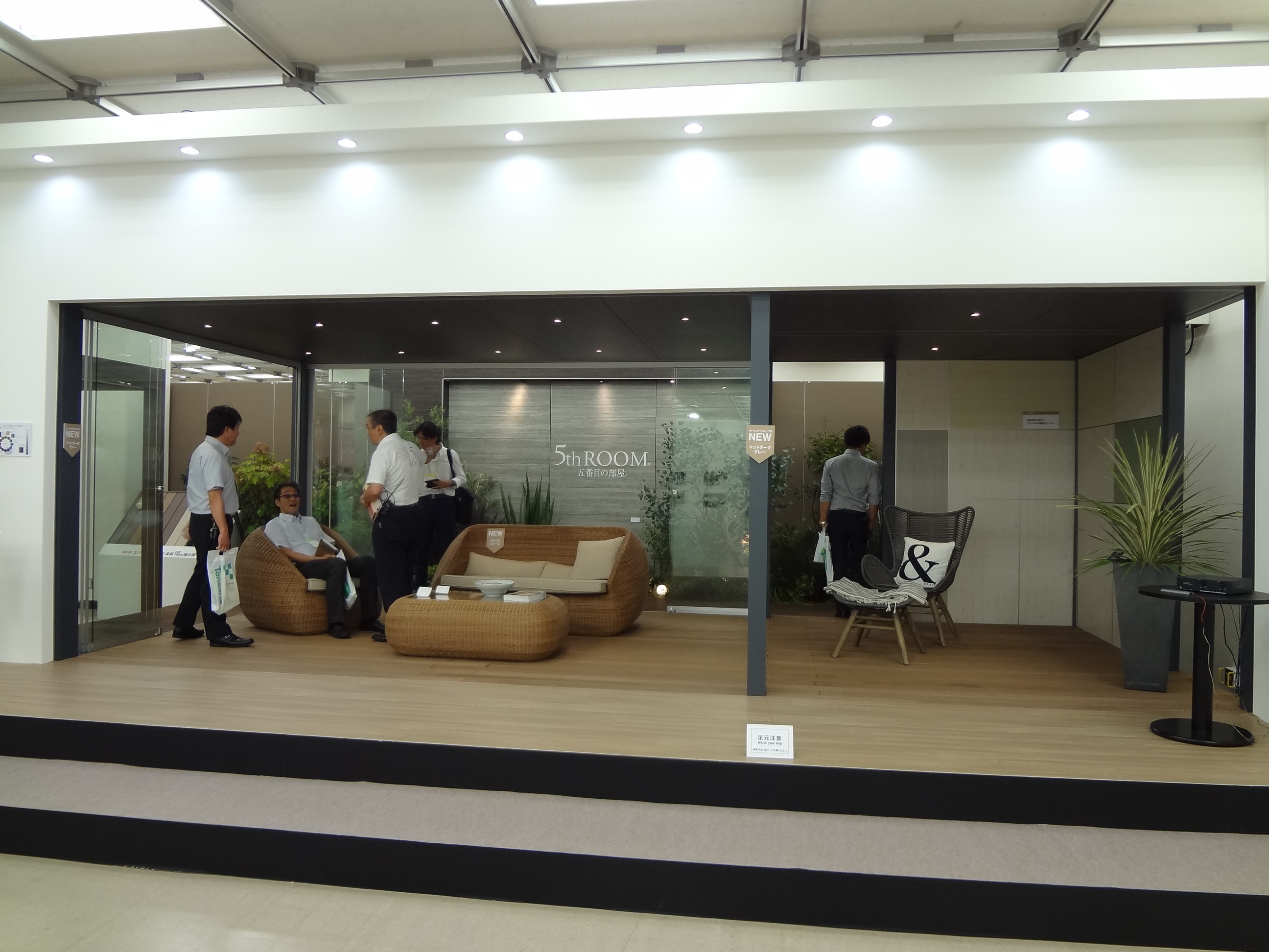 タカショーTGEF | 東京、神奈川、埼玉エクステリア外構や造園・ガーデニングのことならクローバーガーデン